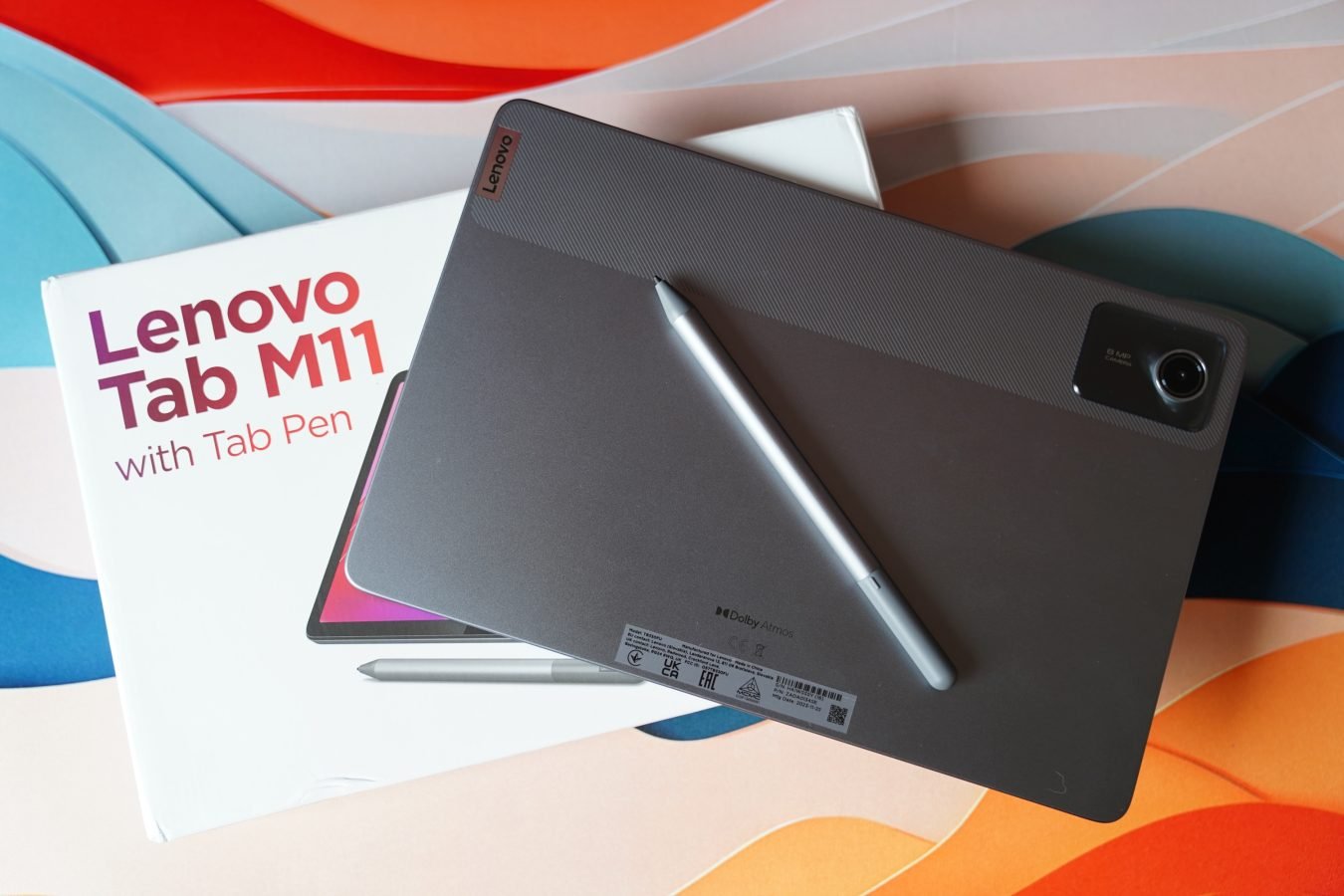 Uniwersalny tablet za grosze? I to w promocji z gratisem!